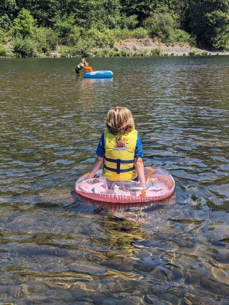 How to Float the River With Your Family - PDX Parent