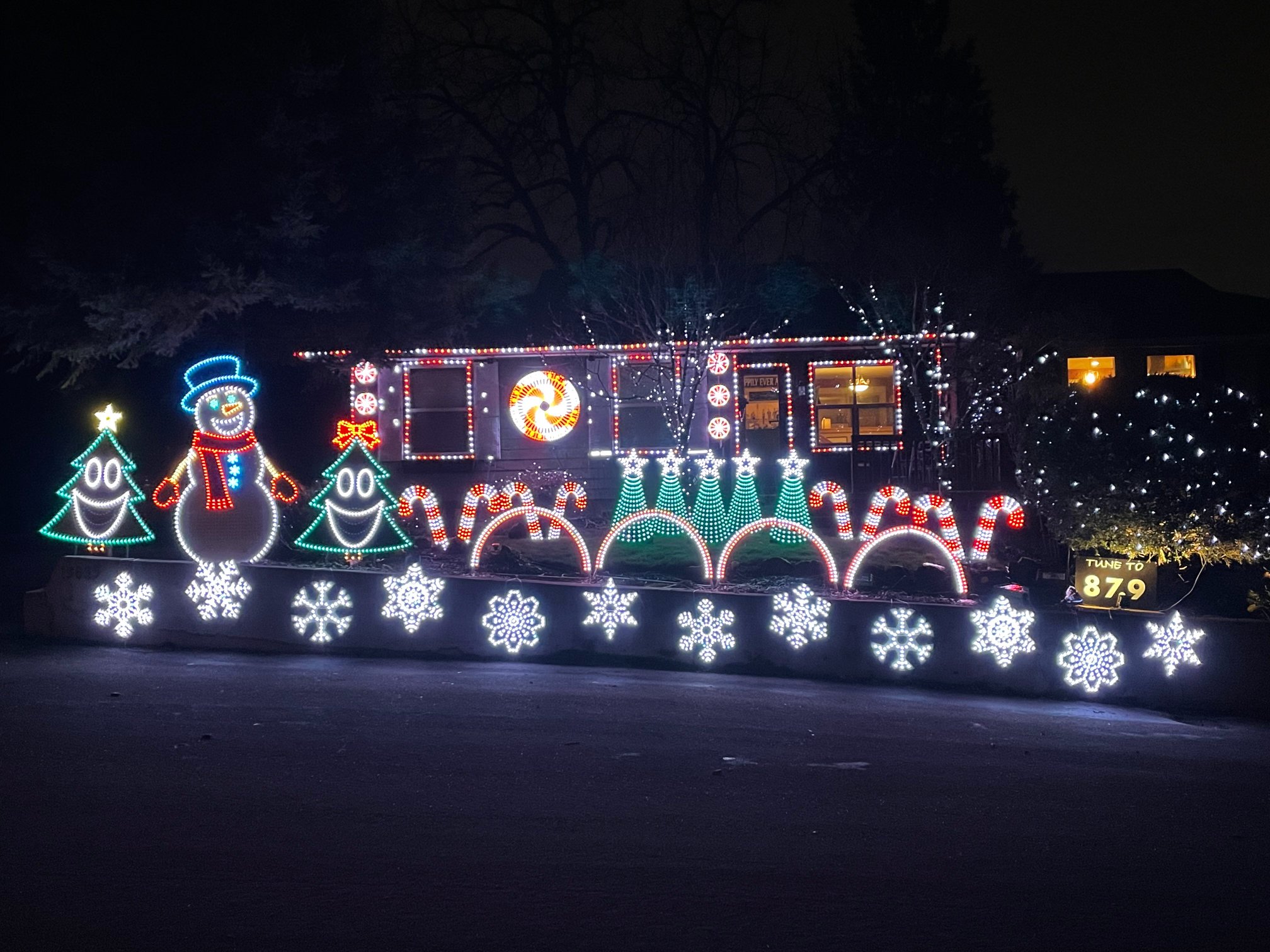 Holiday Light Displays in Portland, OR